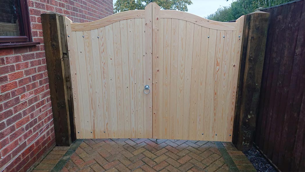 Gallery of Fencing Work and Gate Installations