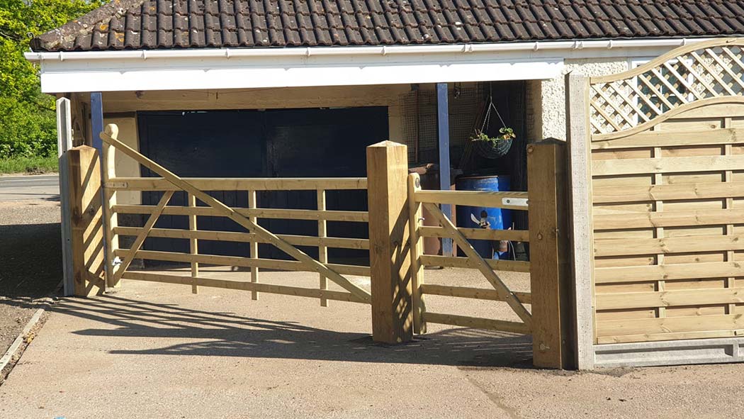 Gallery of Fencing Work and Gate Installations