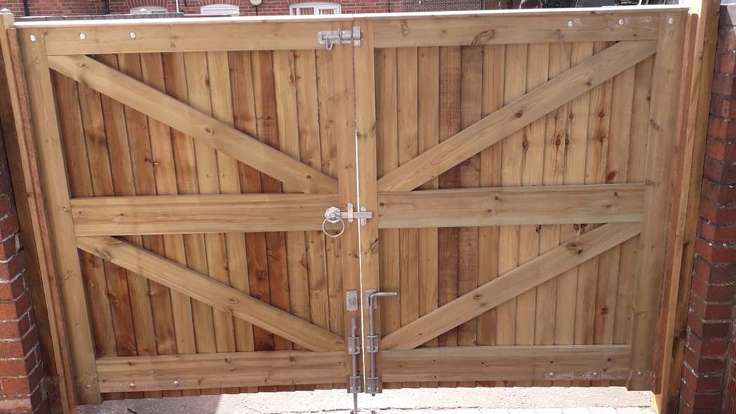 Gallery of Fencing Work and Gate Installations